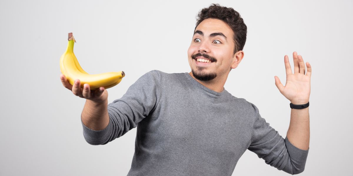 Cacho De Banana Gigante Surpreende Agricultores No Interior De SP